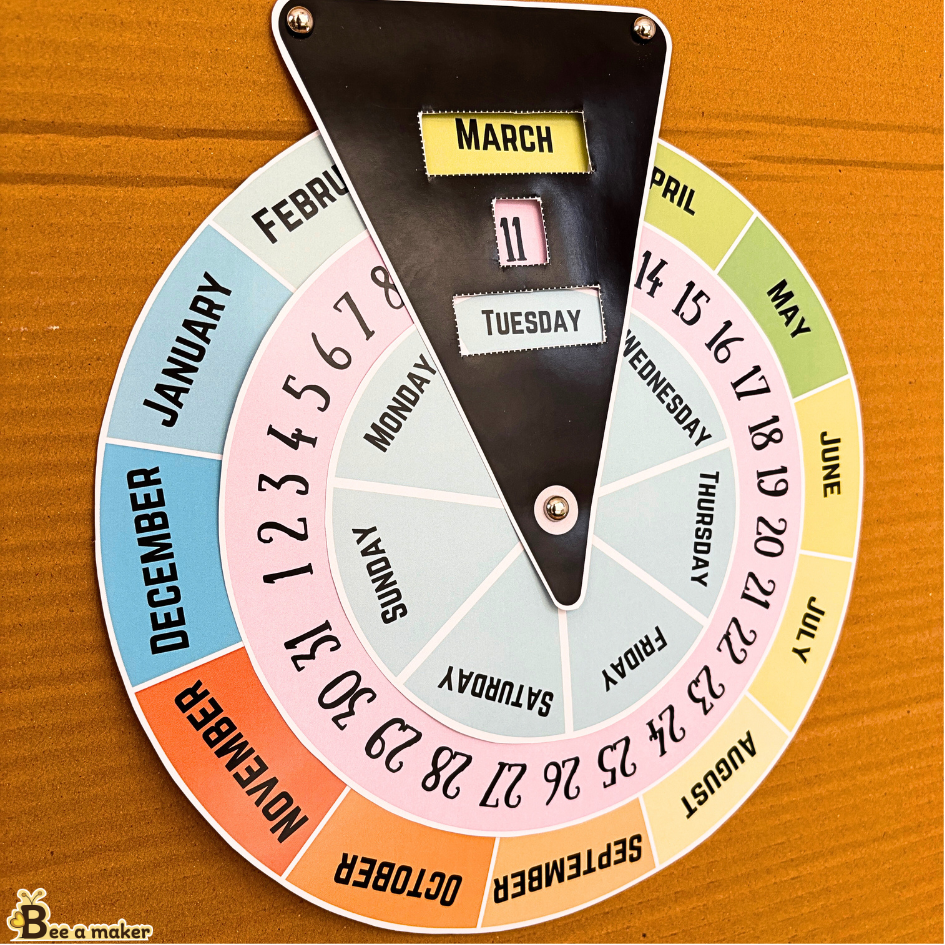 Perpetual calendar printable for classroom or homeschooling - bee.a.maker